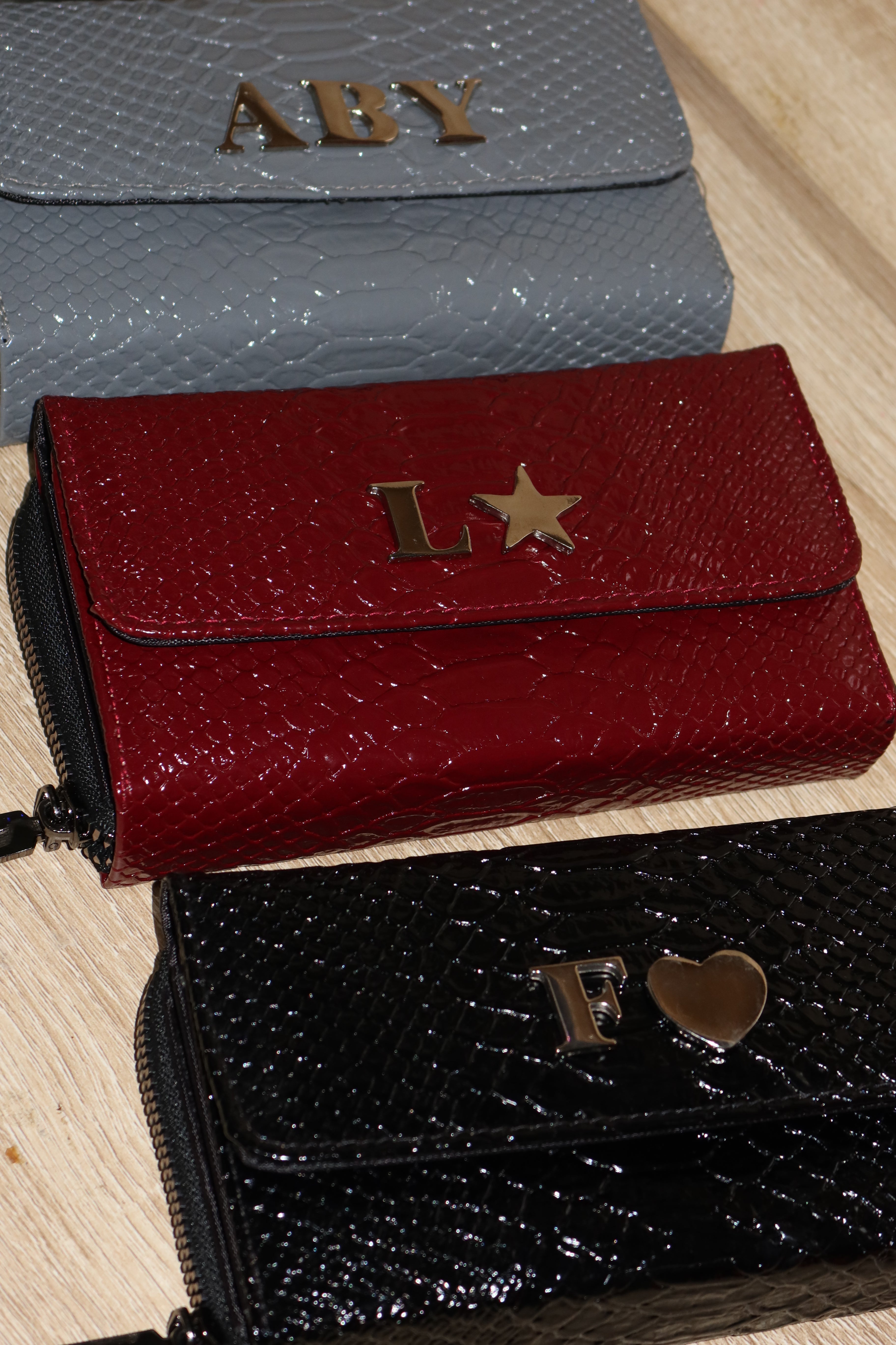 THE GLOSSY WALLET – ALBA MX